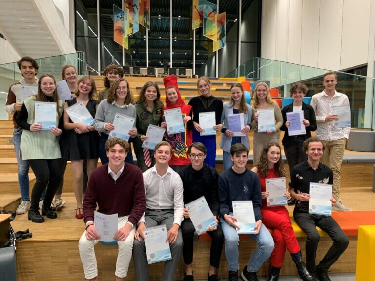 IB Diploma / TTO Senior Certificate Ceremony Class of 2022 - Cambreur ...
